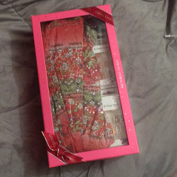 lots | Accessories | Girly Box | Poshmark